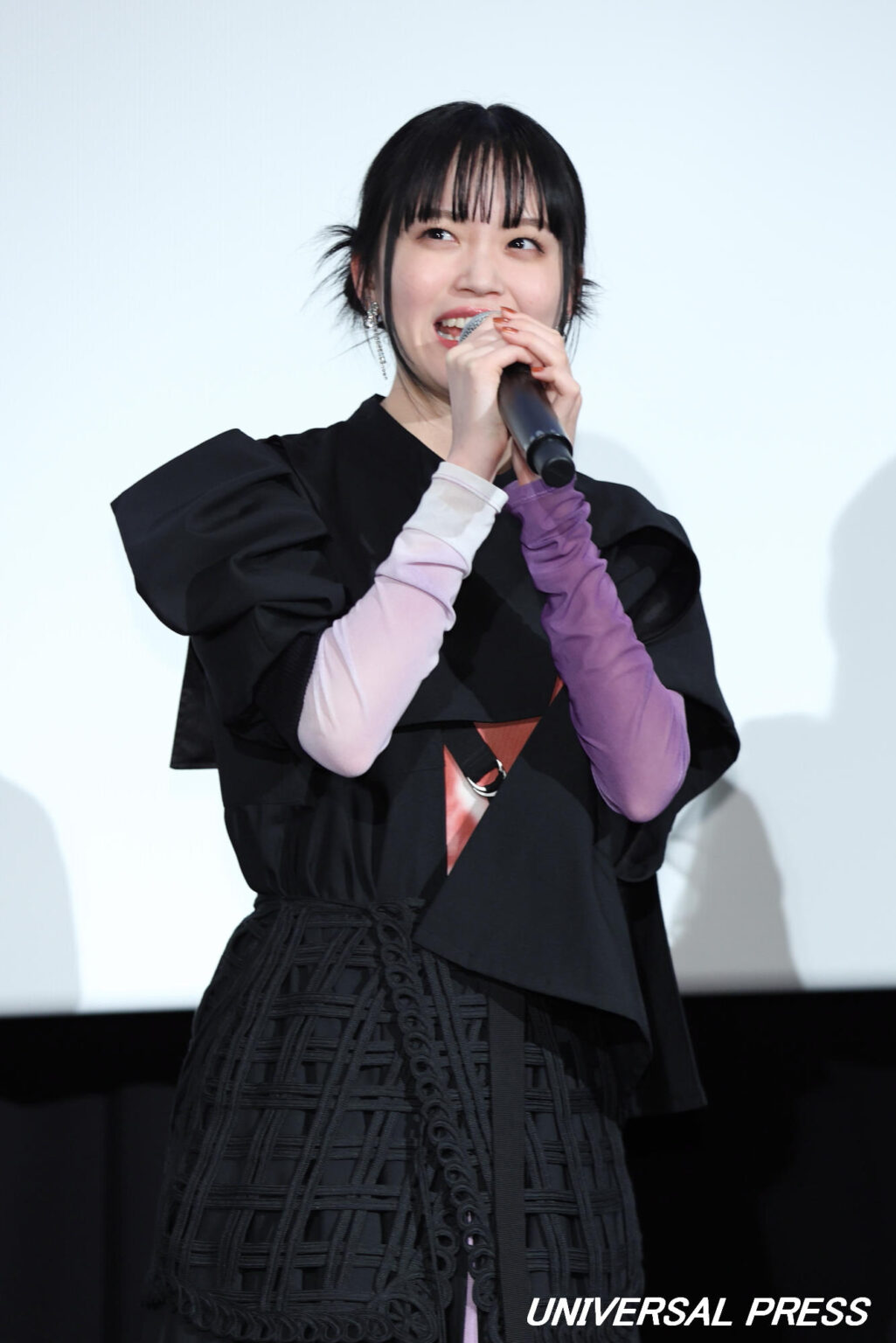 劇場版『推し武道』完成披露上映会。松村沙友理「乃木坂46時代の握手会の経験が活きた！」 | UNIVERSAL PRESS（ユニバーサルプレス）