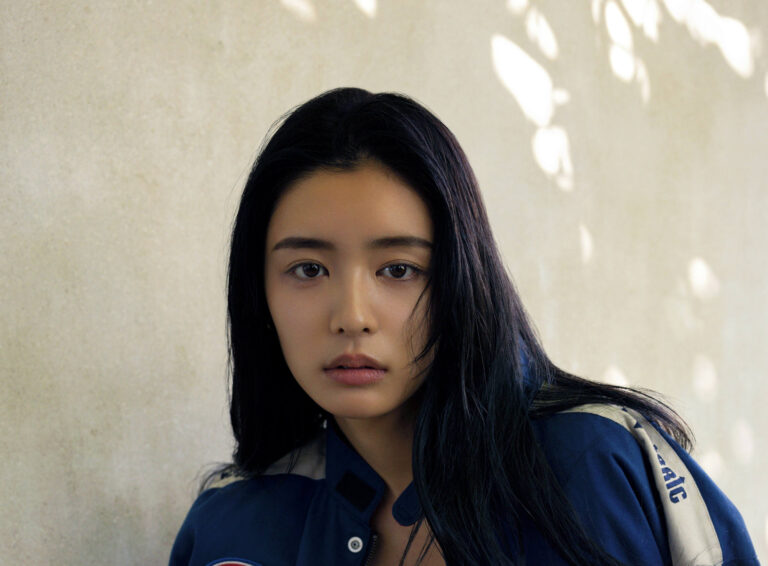 古畑星夏が自身初の写真集『びびぐら 古畑星夏』を発売！先行カットが解禁！ | UNIVERSAL PRESS（ユニバーサルプレス）