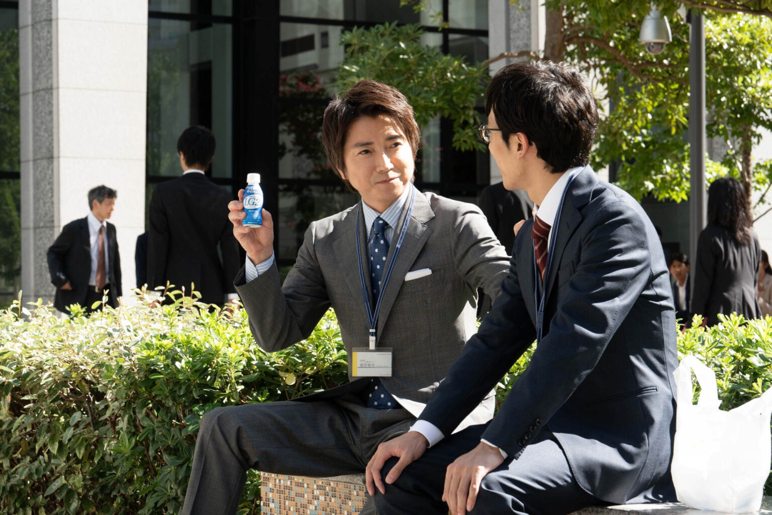 藤原竜也「明治プロビオヨーグルト LG21」新CMに出演！記憶にないほど「え！」を連発！？ | UNIVERSAL PRESS（ユニバーサルプレス）