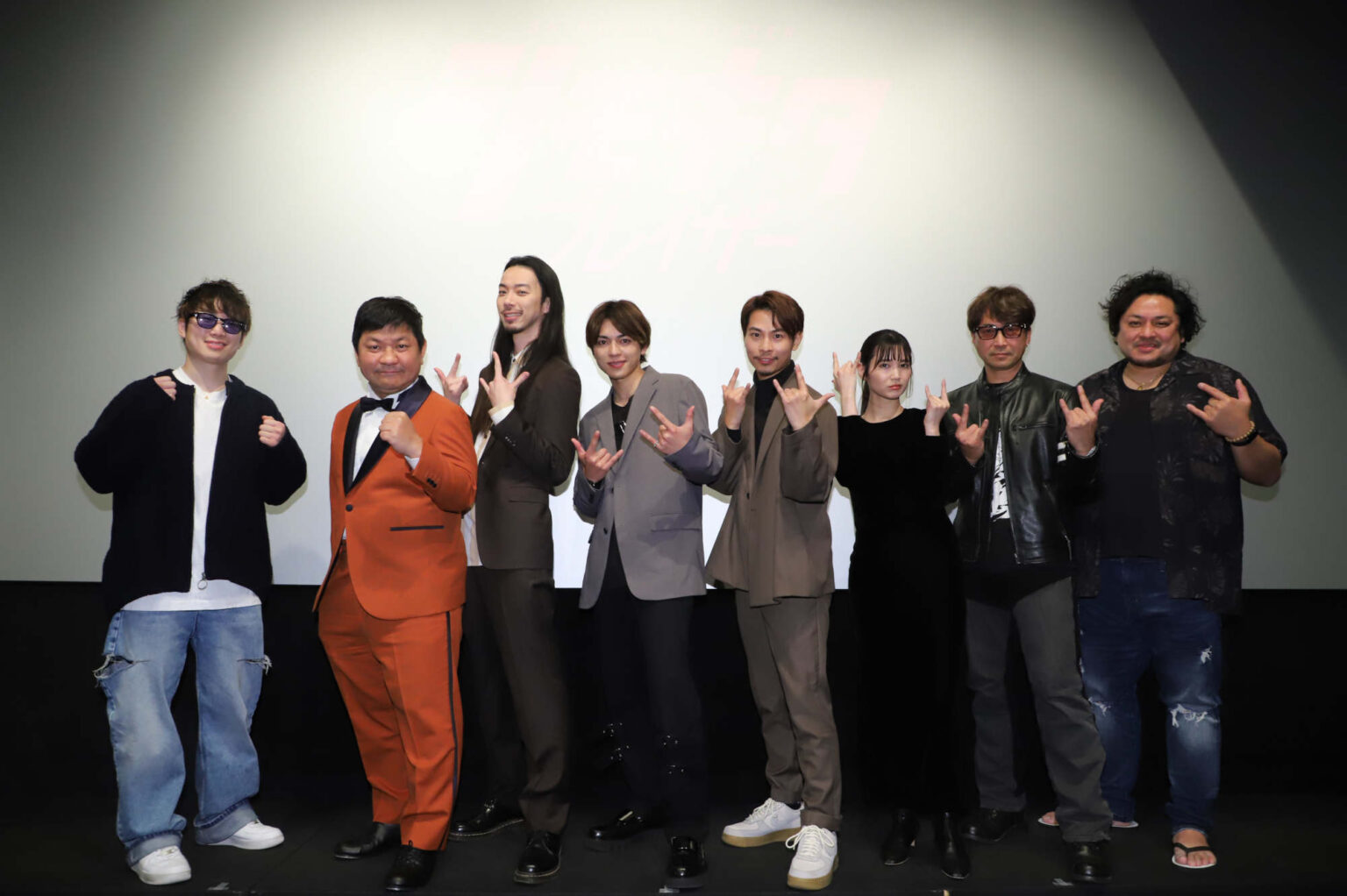 山崎真実「グラビアは私にとって戦場」ラスト写真集『カメリア』を発売！ | UNIVERSAL PRESS（ユニバーサルプレス）