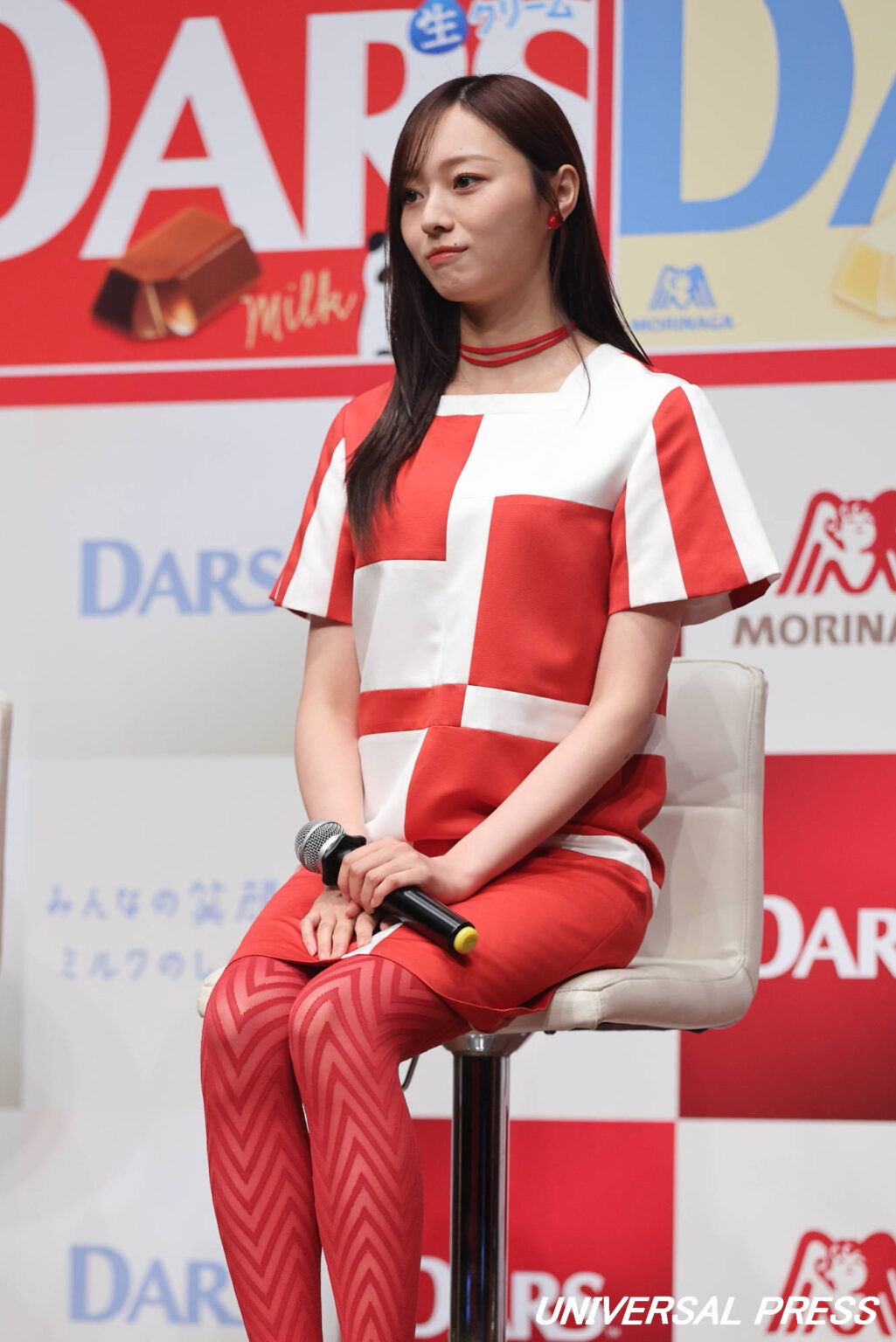 乃木坂46が「DARS 新CM発表会」に出席！箱の中身を当てるんダース！対決が実現！？ | UNIVERSAL PRESS（ユニバーサルプレス）