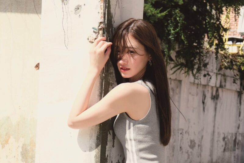 葉月くれあ1st写真集のタイトルが『clarus』に決定！表紙カットが解禁！ | UNIVERSAL PRESS（ユニバーサルプレス）