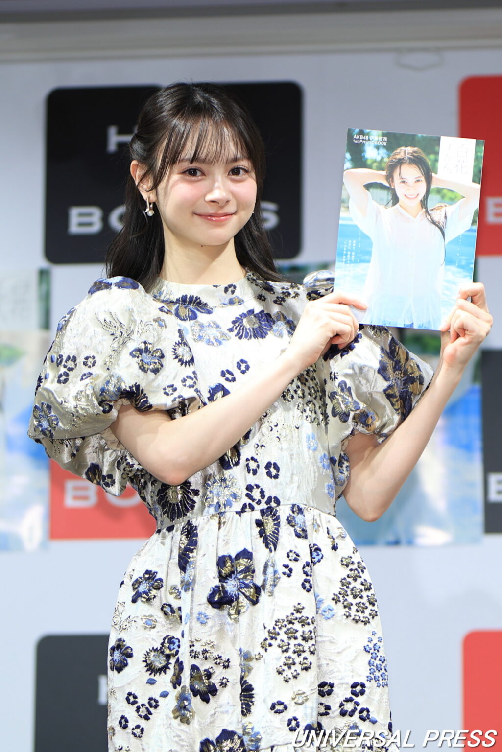 AKB48伊藤百花が1stフォトブック「百花ずかん。」を発売！等身大の私を感じて！！ | UNIVERSAL PRESS（ユニバーサルプレス）