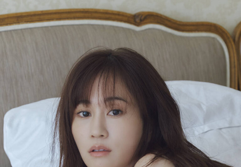 前田敦子 写真集のタイトルが『Beste』に決定！最後にして最高の仕上がりに！！ | UNIVERSAL PRESS（ユニバーサルプレス）